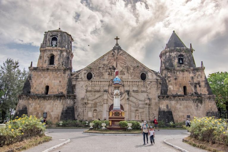 Languages in the Philippines | ModernFilipina.ph