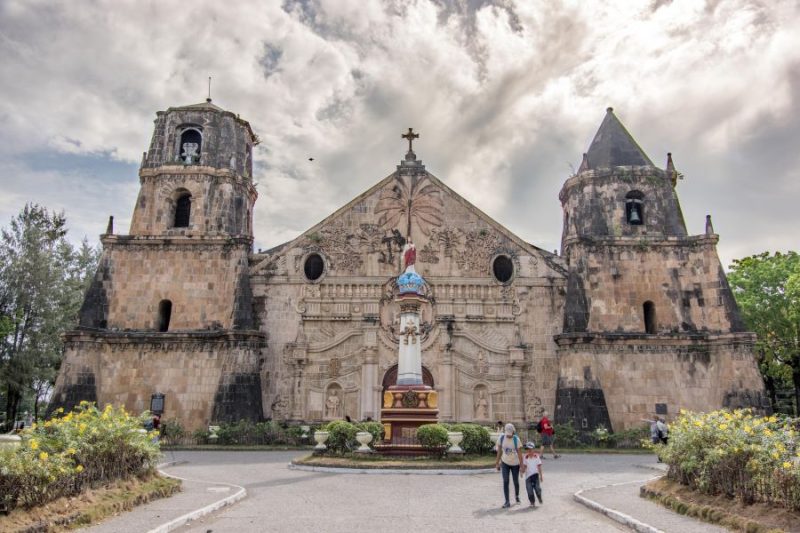 Languages in the Philippines | ModernFilipina.ph